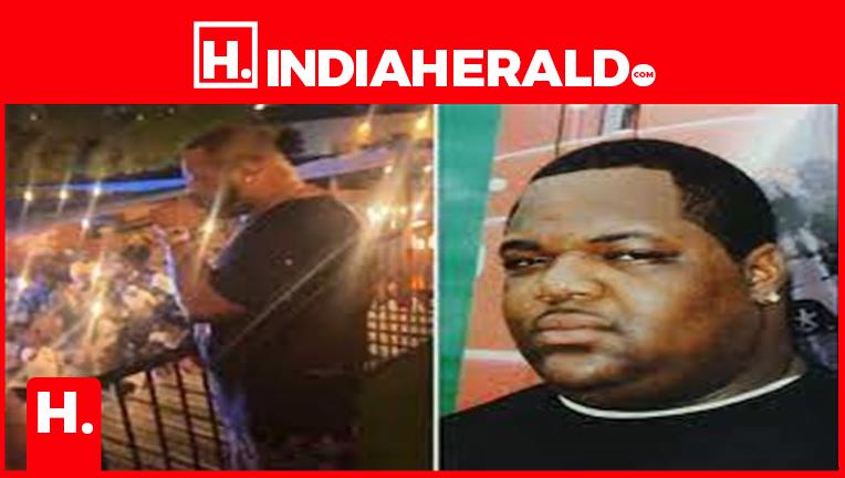 Rap singer collapsed and died on stage...