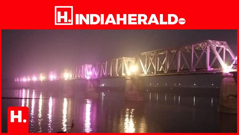 Saryu s Flow: Temple s Sacred Consecration.