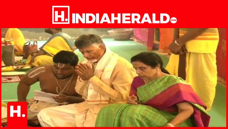 TDP Chief Chandrababu Naidu performed Homams for 3 days at