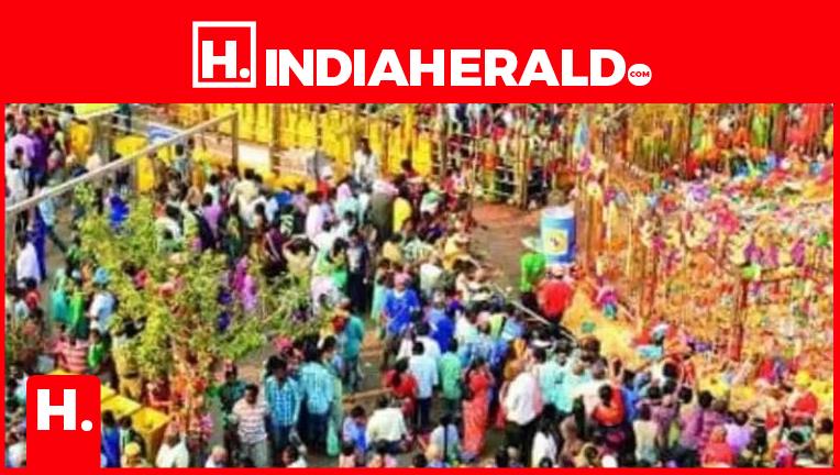 Telangana Hyderabad - Helicopter service launched for Medar