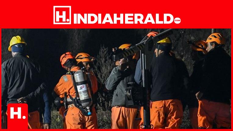 Uttarakhand tunnel collapse LIVE - Another 12-metre pipelin