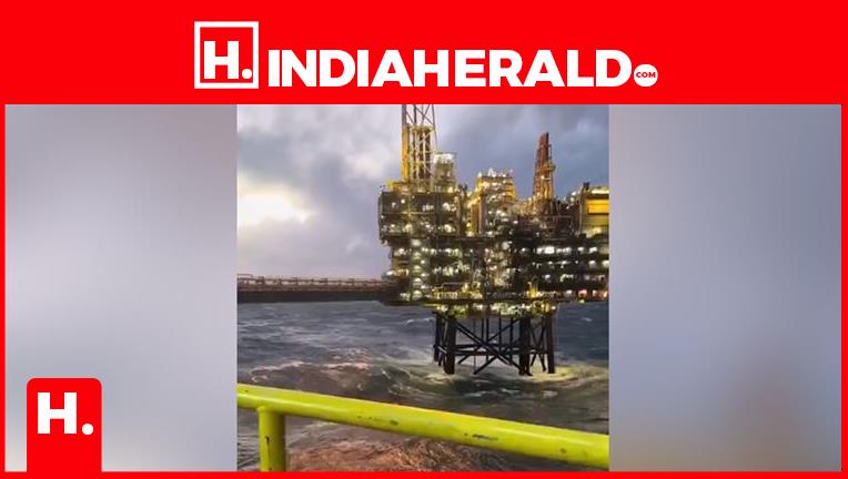 VIDEO - How Do They Install These Rigs In Middle of the Oce