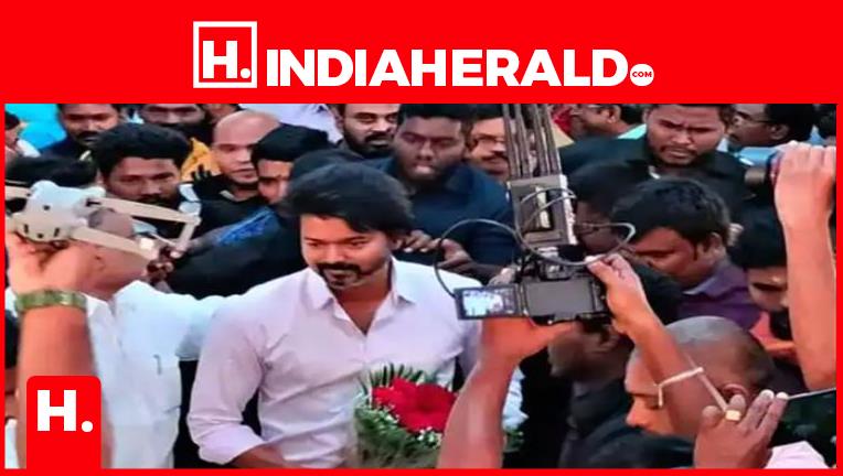 Vijay attended the wedding in Varisu look..