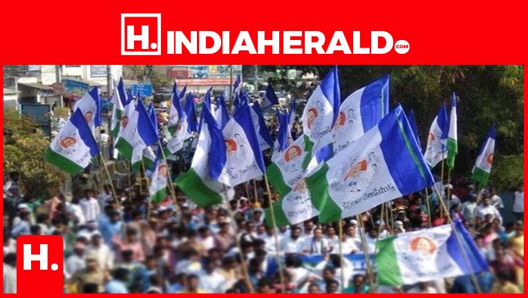 భారీ పండుగకు సిద్ధమవుతున్న వైసీపీ?