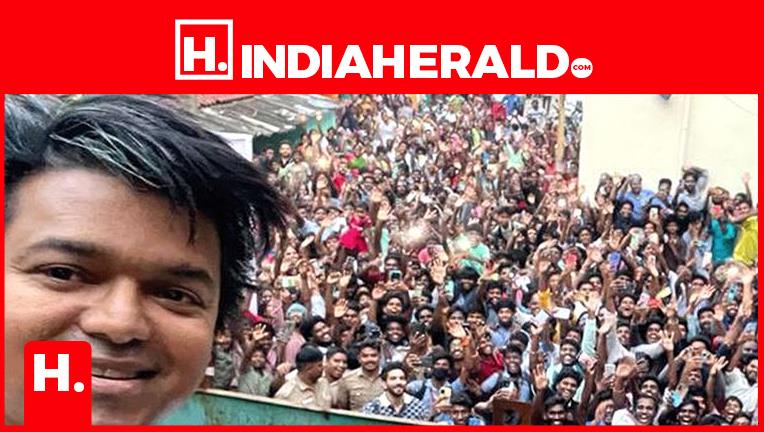 Actor Vijay Inviting Trolls with Disgusting Clean Shave Look