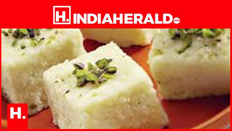 Kalakand Recipe: A Sweet, Creamy Indian Delicacy