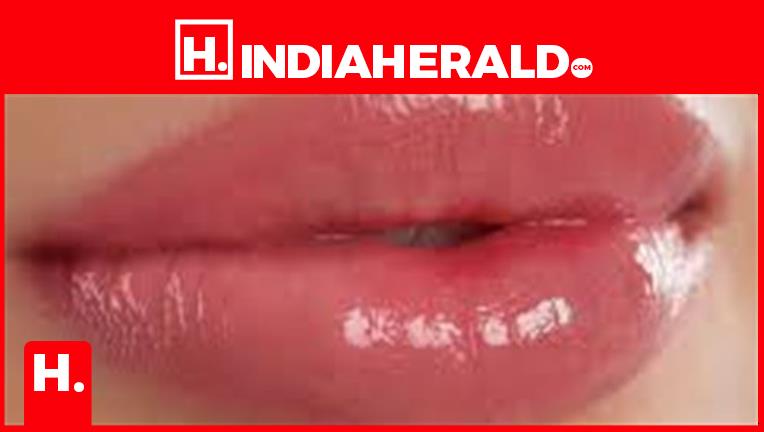 Your Essential Guide For Plump, Hydrated Lips.