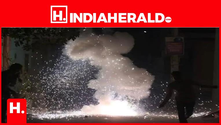 Fireworks burst out of control.. ? Bad air pollution in Che