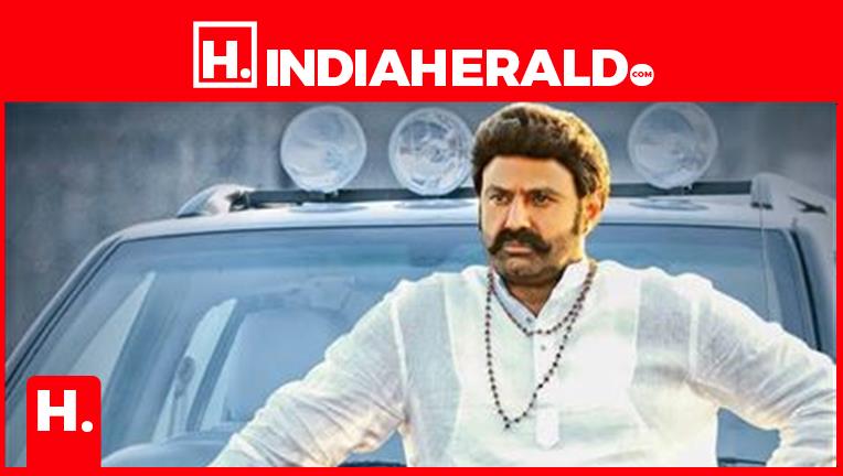 Srikanth turns villain for Balaiya