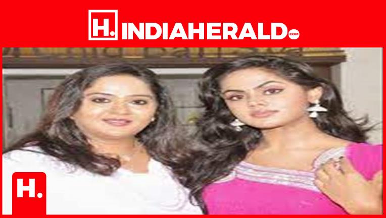 Actress Radha s daughter Karthika is getting married soon..
