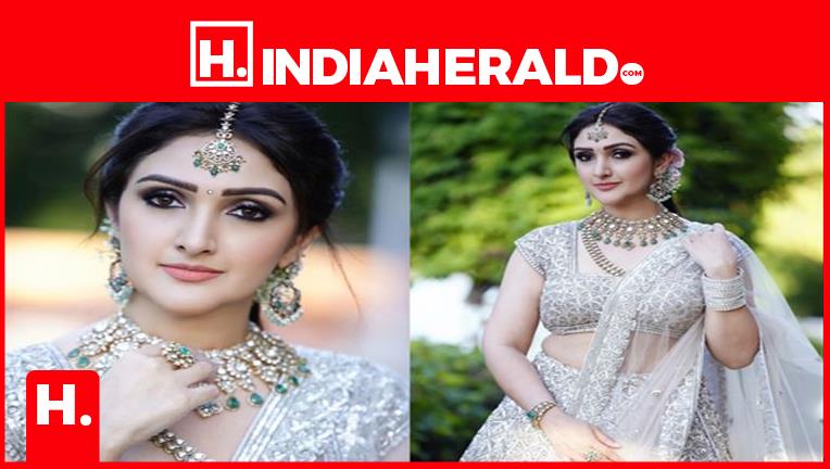 Actress Sridevi Vijayakumar S Latest Photoshoot Photos Are