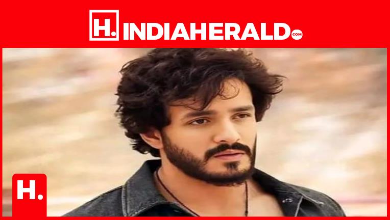 ఏజెంట్ తర్వాత.. అఖిల్ నెక్స్ట్ ప్రాజెక్ట్ ఎవరితో తెలుసా?