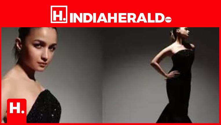 Alia Bhatt looks stunning in Tony Ward gown at Filmfare A