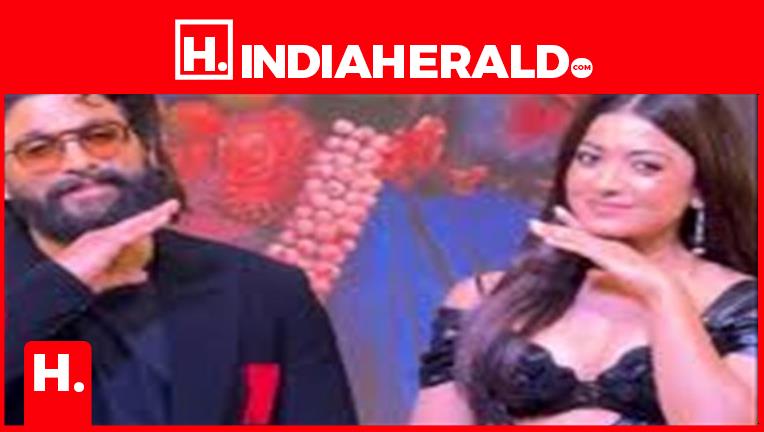 Allu Arjun recreates Pushpa pose during promotion in New De