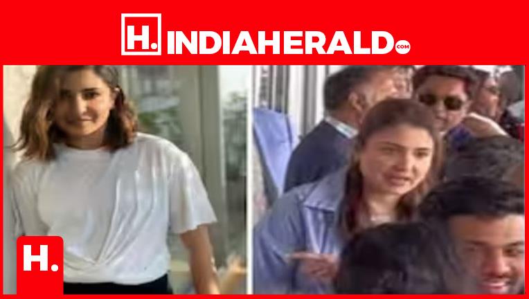 Did Anushka Sharma Get Angry During Ind Vs Pak T20 Match