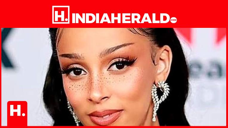 Doja Cat Called Out After She Blames Internet Bullying For