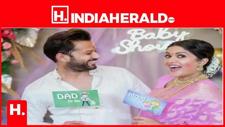 Ishita Dutta gave birth to a lovely son