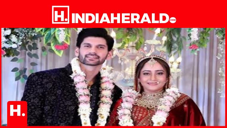 Muslim actress Aasiya Kazi married another Religion man