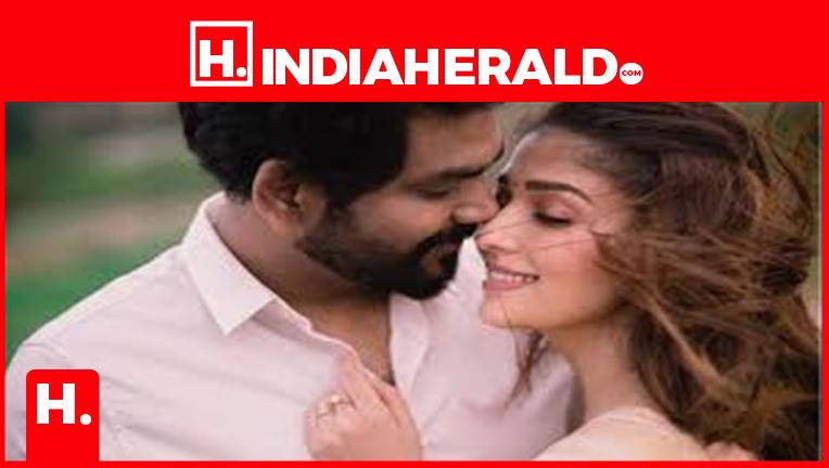 Nayanthara poses for the first time with her husband Vignes
