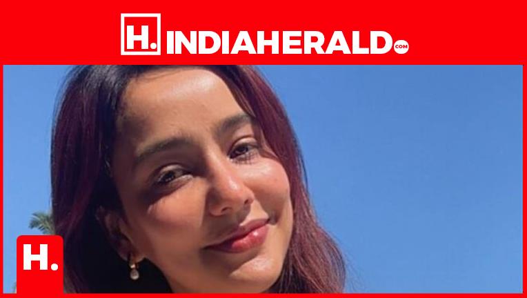 Neha’s Sun-soaked Getaway Vacation - Pics