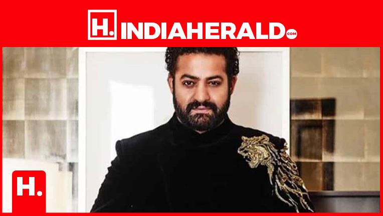 Oscars Red Carpet: NTR’s Tiger Reference