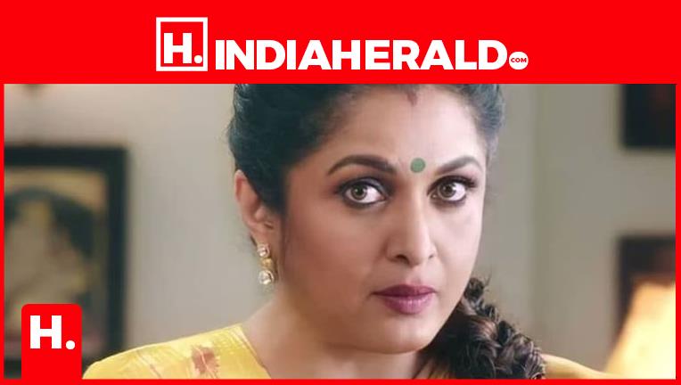 Ramya Krishnan who lives like a queen even at the age of 53