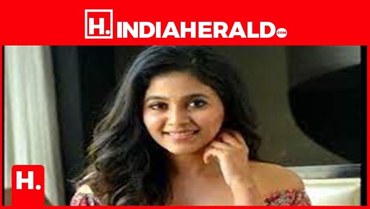 Actress Anjali opens up about her career