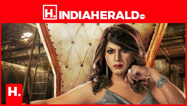 Star Hero s unrecognizable disguise in the First Look