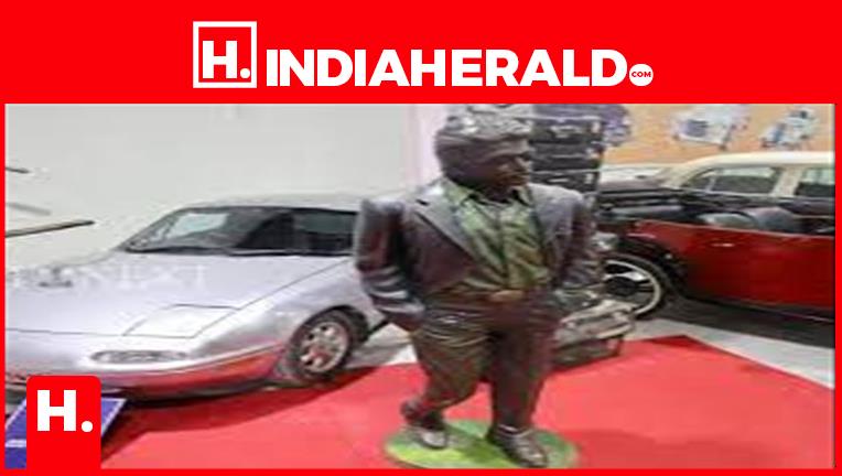 Statue of Rajini standing in AVM museum..