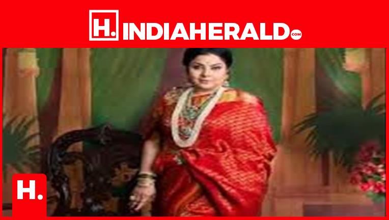 Tara Channels Maharani of Mysore in Stunning Ganesh Chaturt