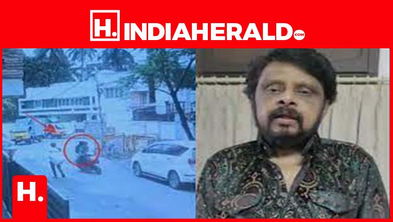 Theft in famous director s house..