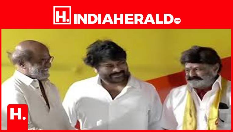 Three superstars on the same stage in AP..