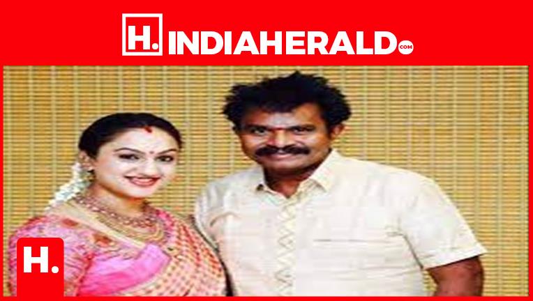 To tell his love to his wife... Director Hari added 2 lines