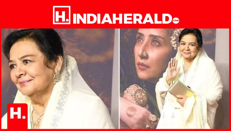 Veteran actor Farida Jalal makes rare public appearance at