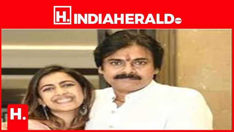 Vijay Sethupathi s actress campaigning for actor Pawan Kaly