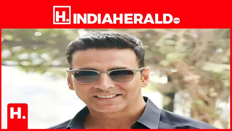 When Akshay ran away, the actor was sweating?