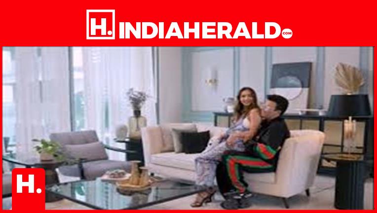 When Malaika Arora sat on Karan Johar s lap?
