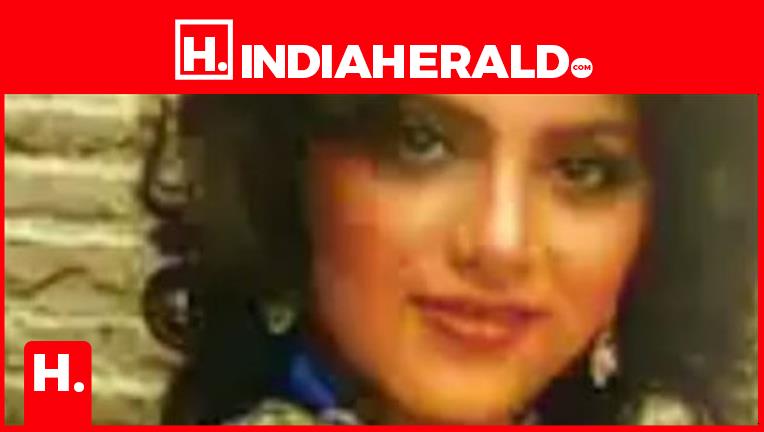 Yash Chopra brought an actress who became famous overnight.