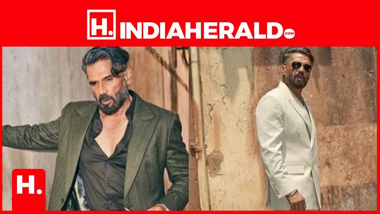 Sunil Shetty Was Seen Lost In Old Memories