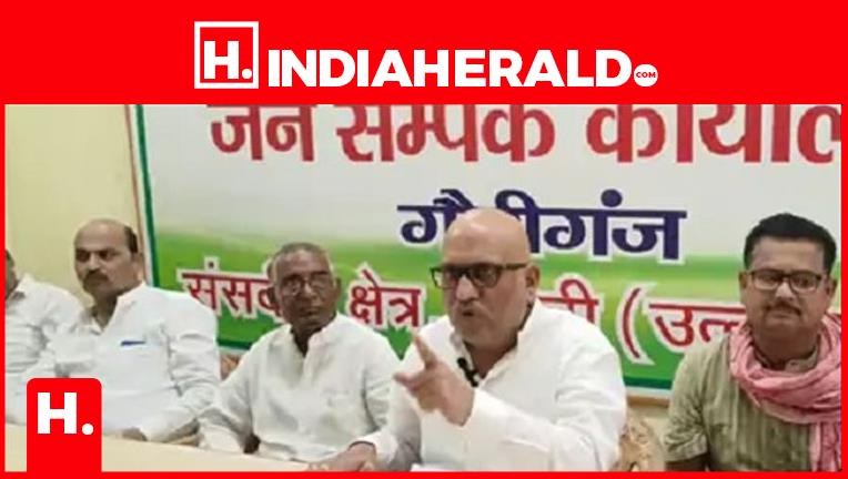 Ajay Rai met former BJP MP Bhairon Prasad, told about healt