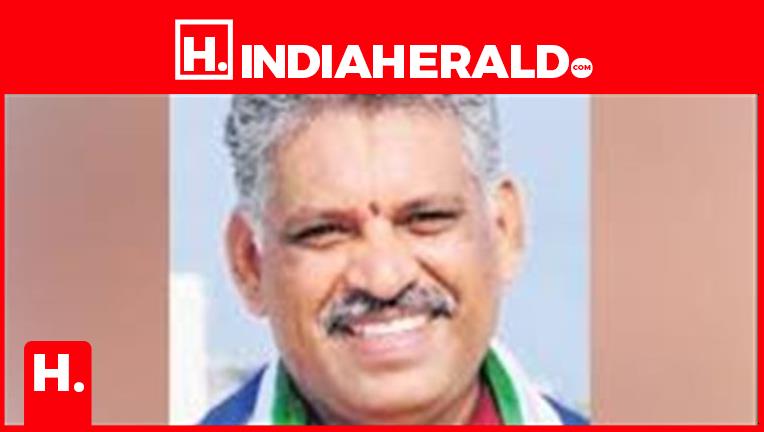 Chevireddy Bhaskar Reddy who met Tirupati SP