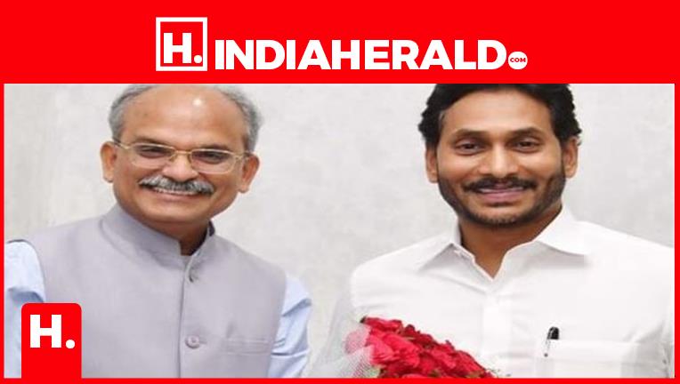 CS Jawahar Reddy: A Straightforward IAS - All you need to k