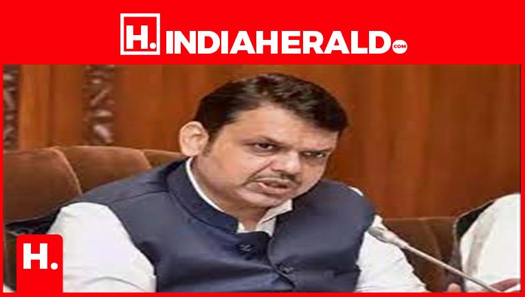 What did Devendra Fadnavis say on Shiv Sena’s claim of 22 s