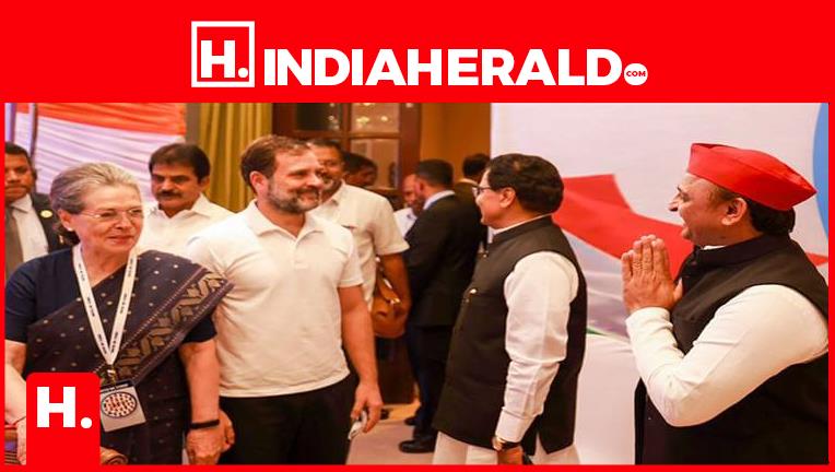 Differences in India in UP Congress can give a blow to SP?