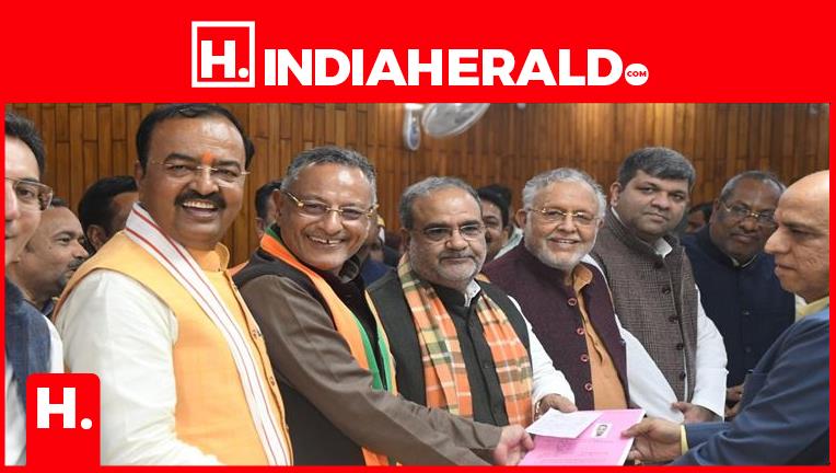 Do Sanjay Seth has connection with Samajwadi Party?