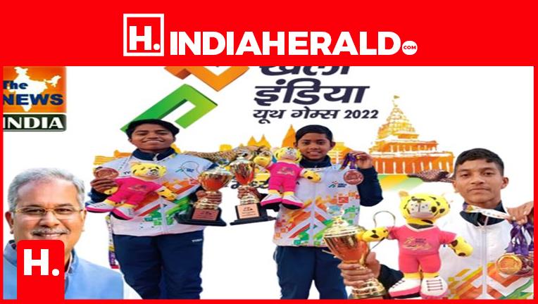 Family win in Khelo India: Nila Raja Balu wins silver along