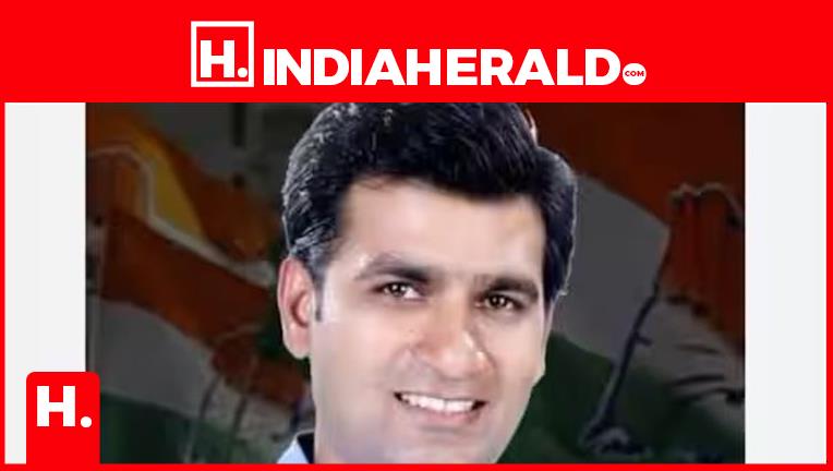 Former Congress MLA Vivek Dhakar committed suicide