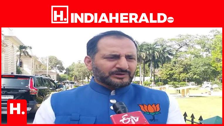 Former minister Neeraj Kumar Bablu s statement created a st