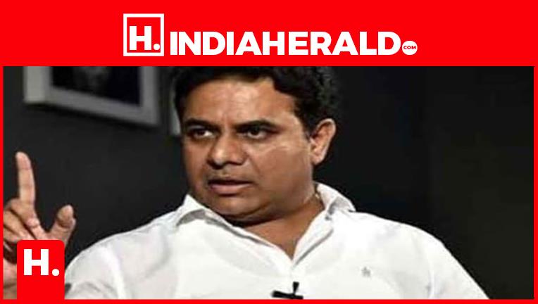 KTR sensational comments on Kadiam Srihari