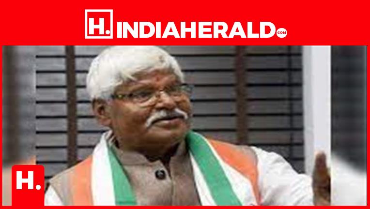 Mahabal Mishra, who has lost ground in Modi and Kejriwal wa